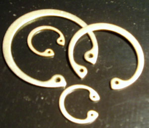 INTERNAL SNAP RING